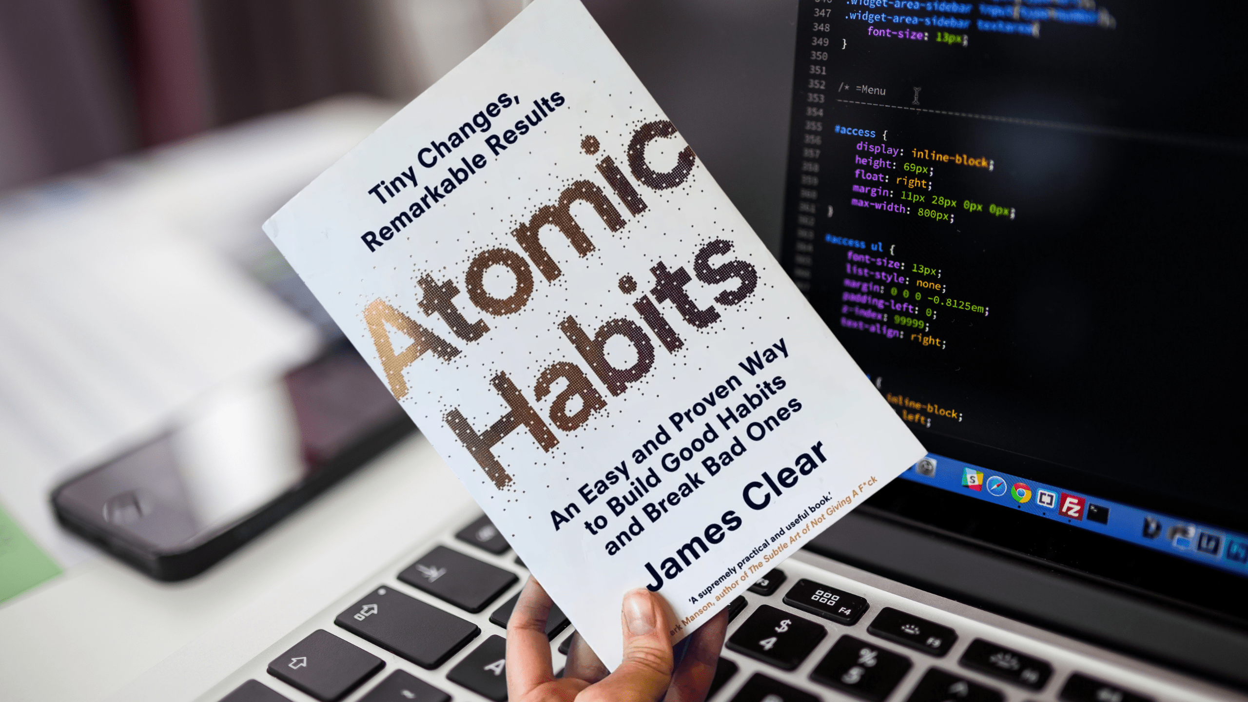 Atomic Habits Review – Why every programmer should read it
